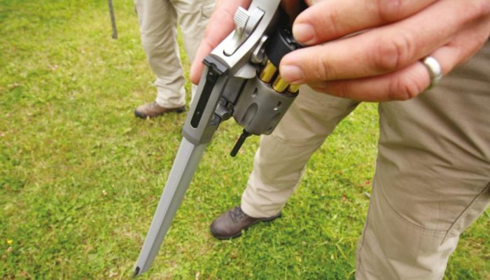 Long Barrel Revolvers | Pistol Reviews | Gun Mart