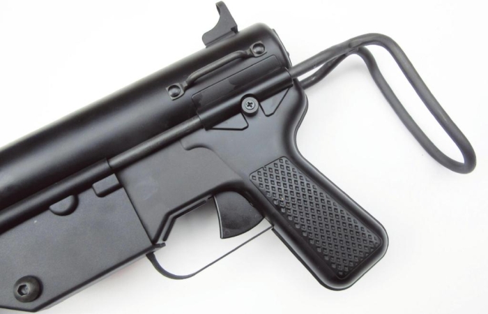 ICS M4 ‘Grease Gun’ | Airsoft Rifle Reviews | Gun Mart