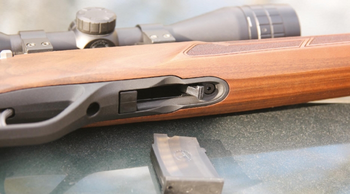 Lithgow LA101 CrossOver Walnut | Bolt Action Rifle Reviews | Gun Mart