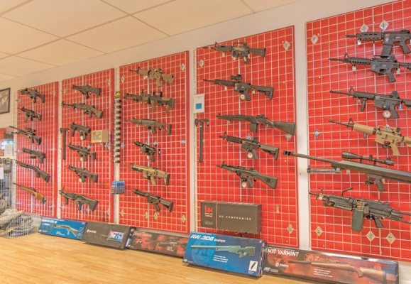 Swindon Airsoft Visit | Gun Shops | Gun Mart