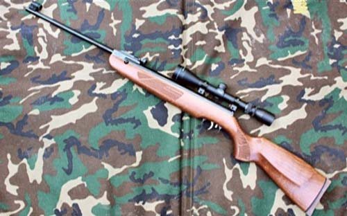 Weihrauch HW99S | Spring Air Rifle Reviews | Gun Mart