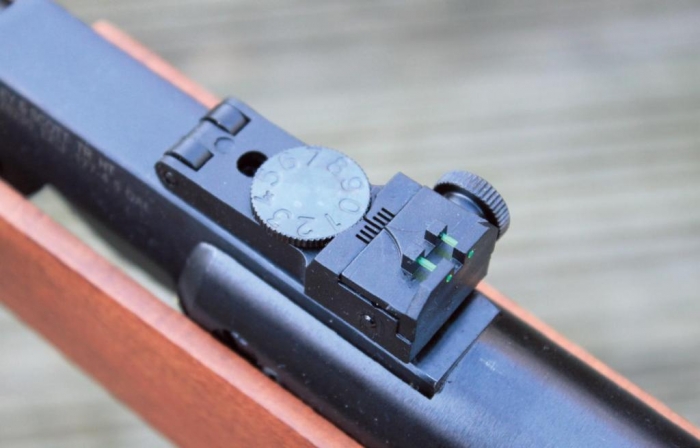 Webley VMX Cub Junior | Spring Air Rifle Reviews | Gun Mart